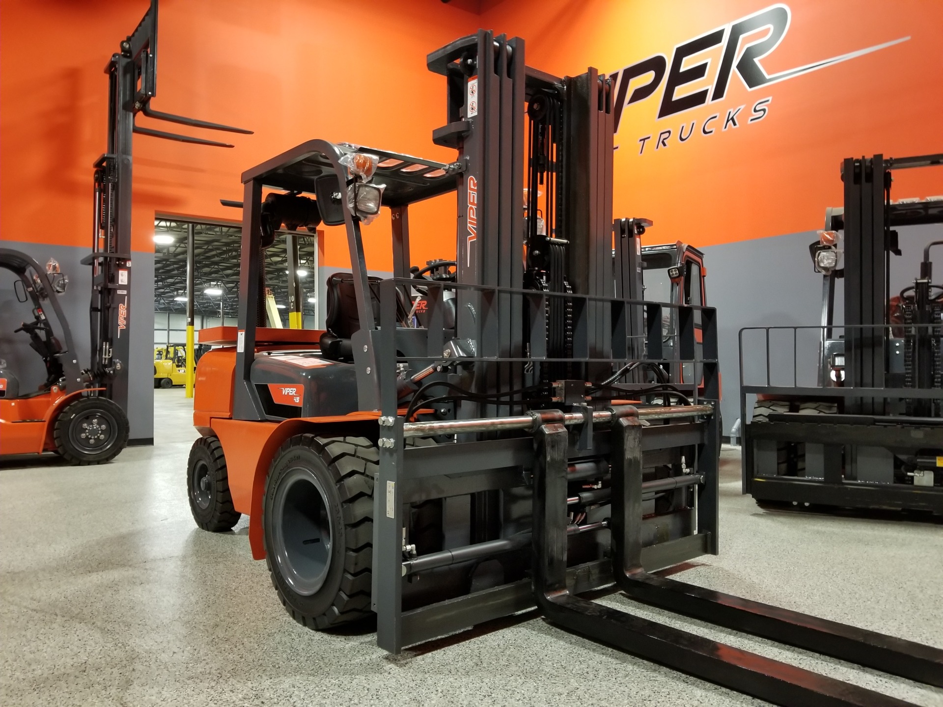 2021 VIPER FD45 Stock # 20VIPERFD45SSFP for sale near Cary, IL | IL ...