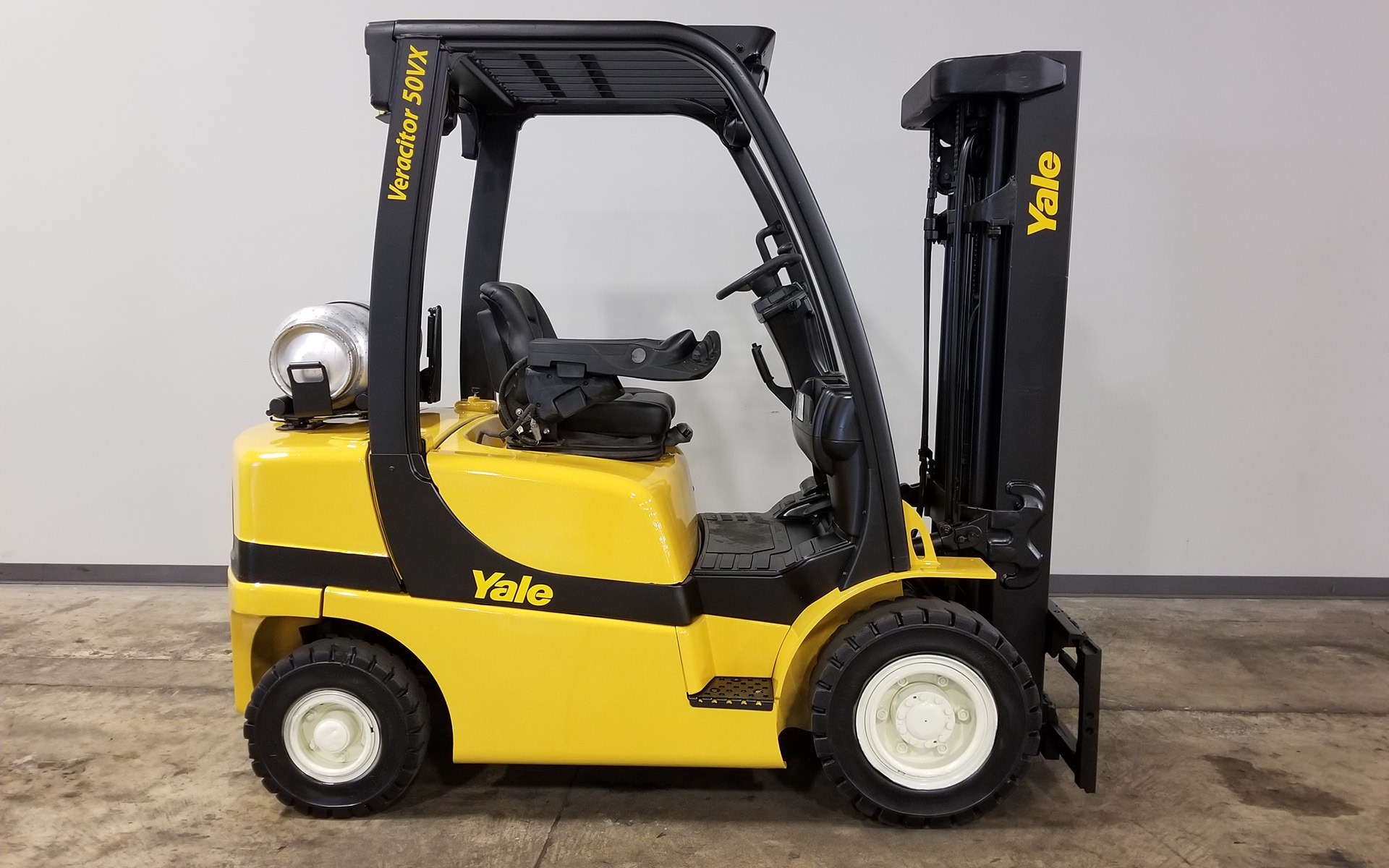 2014 YALE GLP050VX Stock # 4975 for sale near Cary, IL | IL YALE Dealer