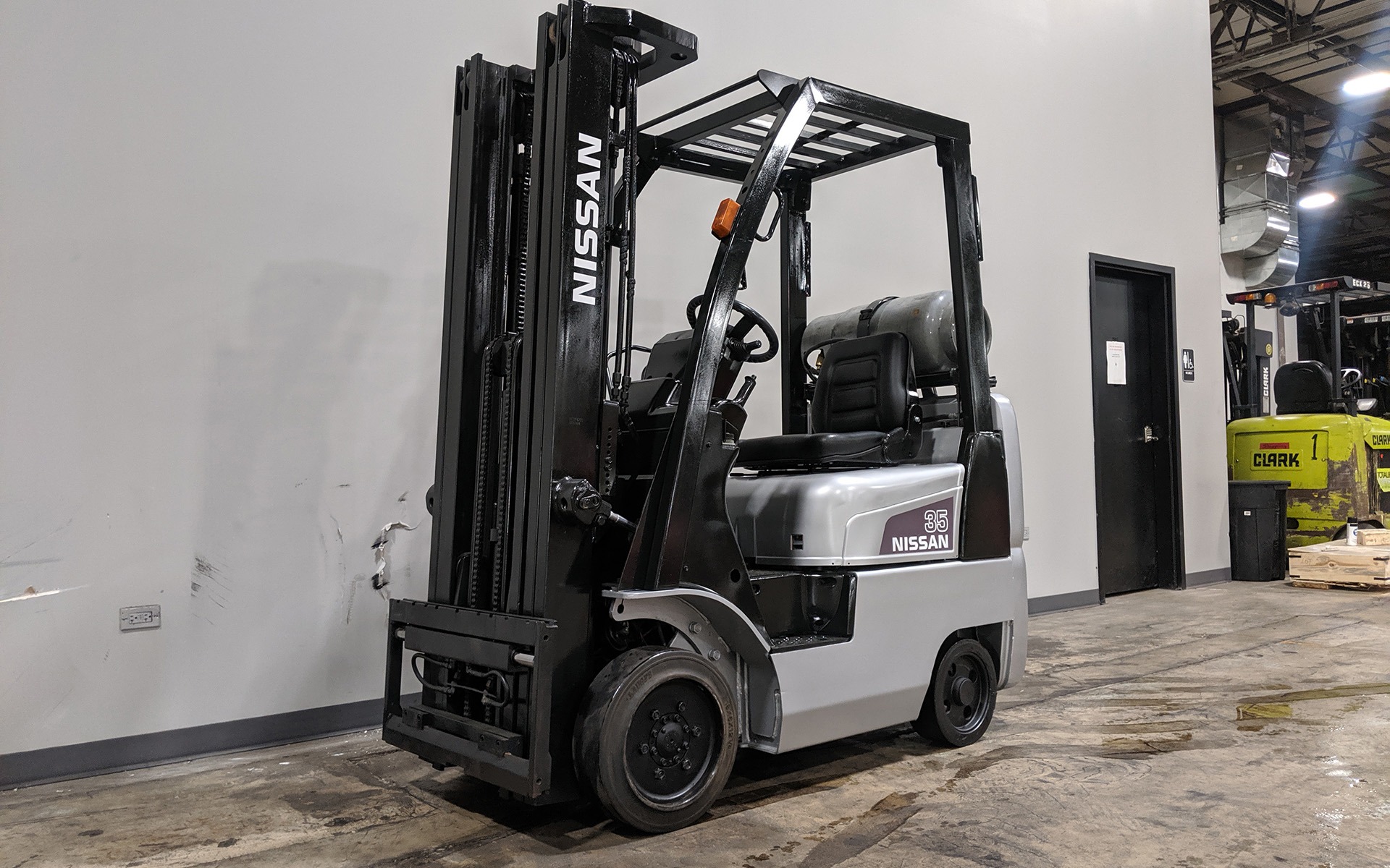 2010 NISSAN CF35 Stock # 6094 for sale near Cary, IL | IL NISSAN Dealer