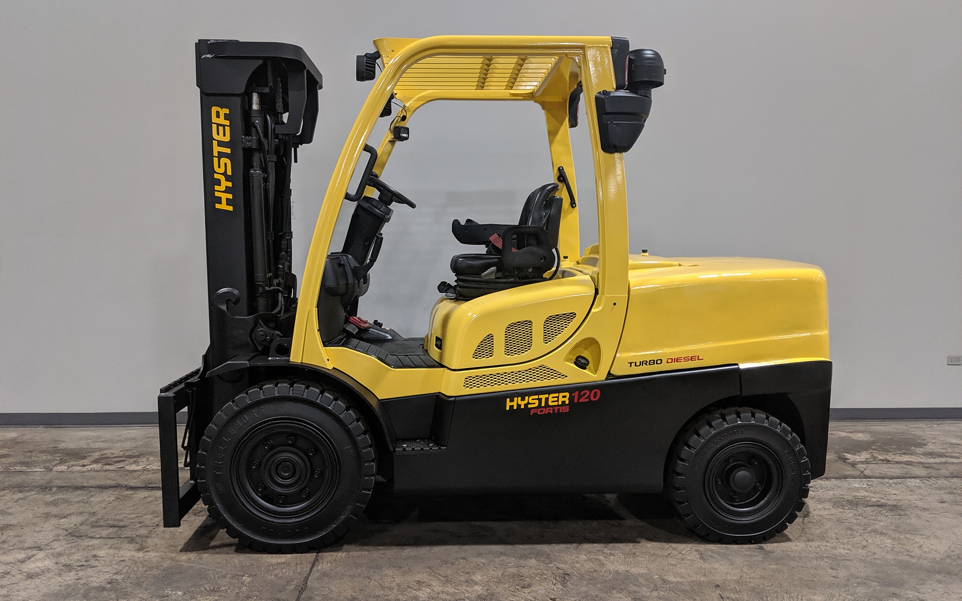 2015 HYSTER H120FT Stock # 5069 for sale near Cary, IL | IL HYSTER Dealer