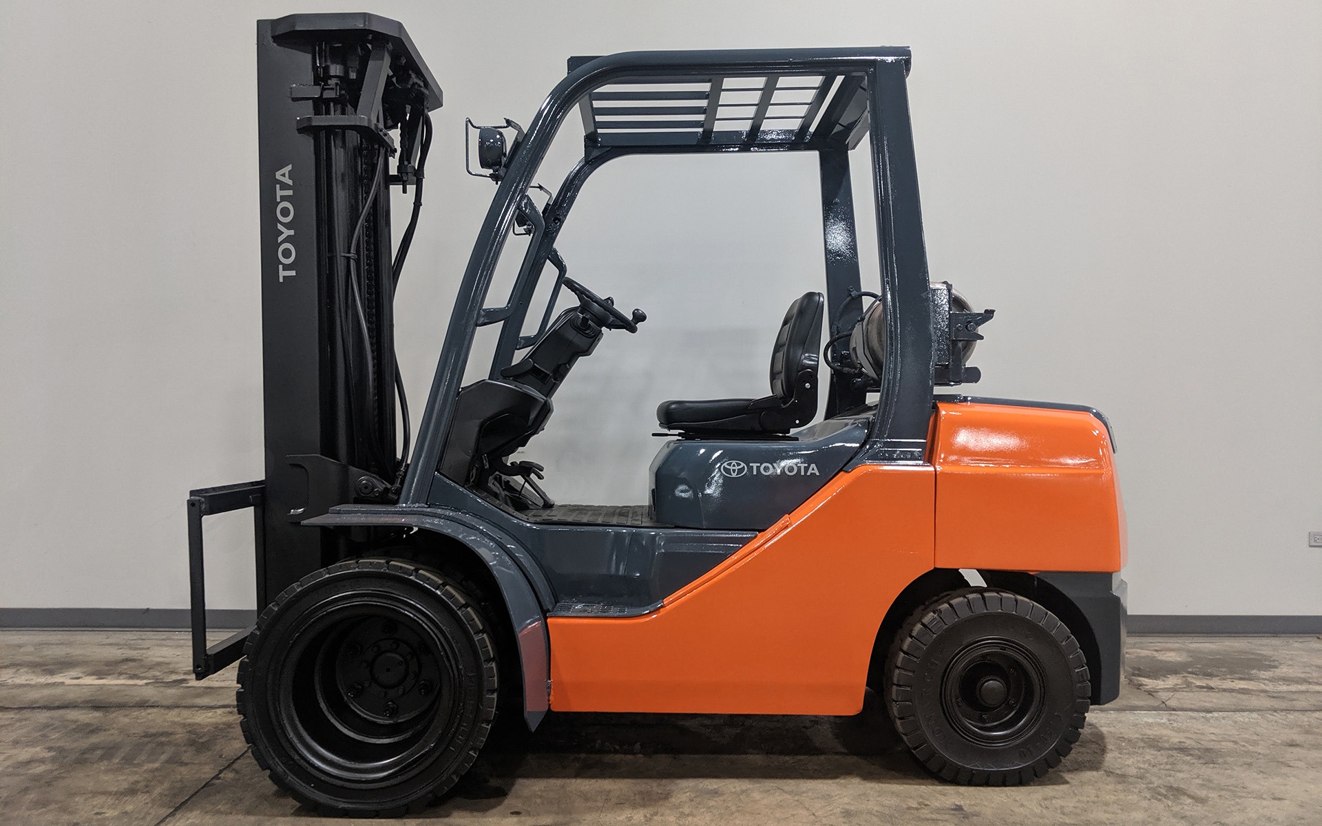 2007 TOYOTA 8FGU30 Stock # 6113 for sale near Cary, IL | IL TOYOTA Dealer