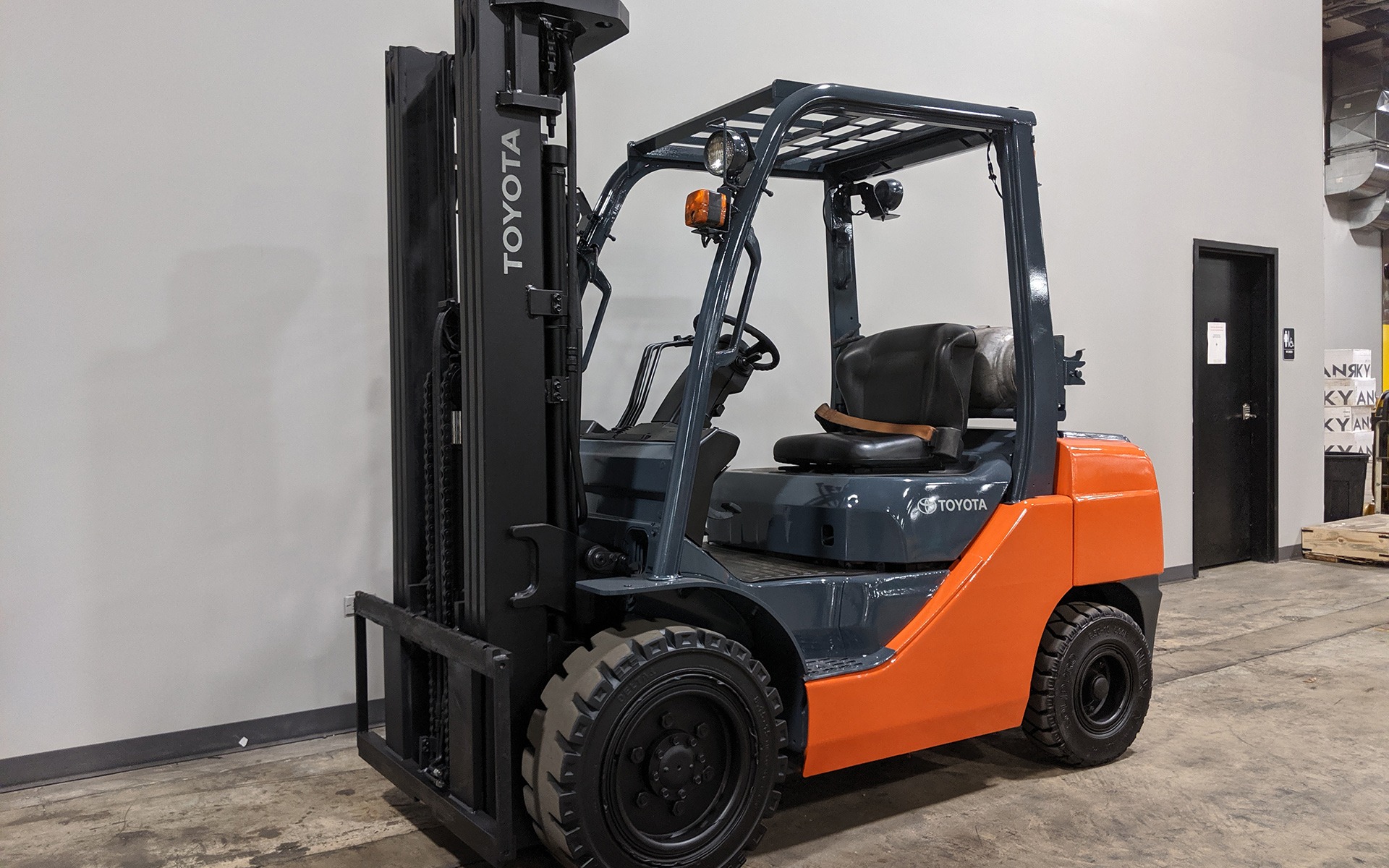 2013 TOYOTA 8FGU30 Stock # 6581 for sale near Cary, IL | IL TOYOTA Dealer