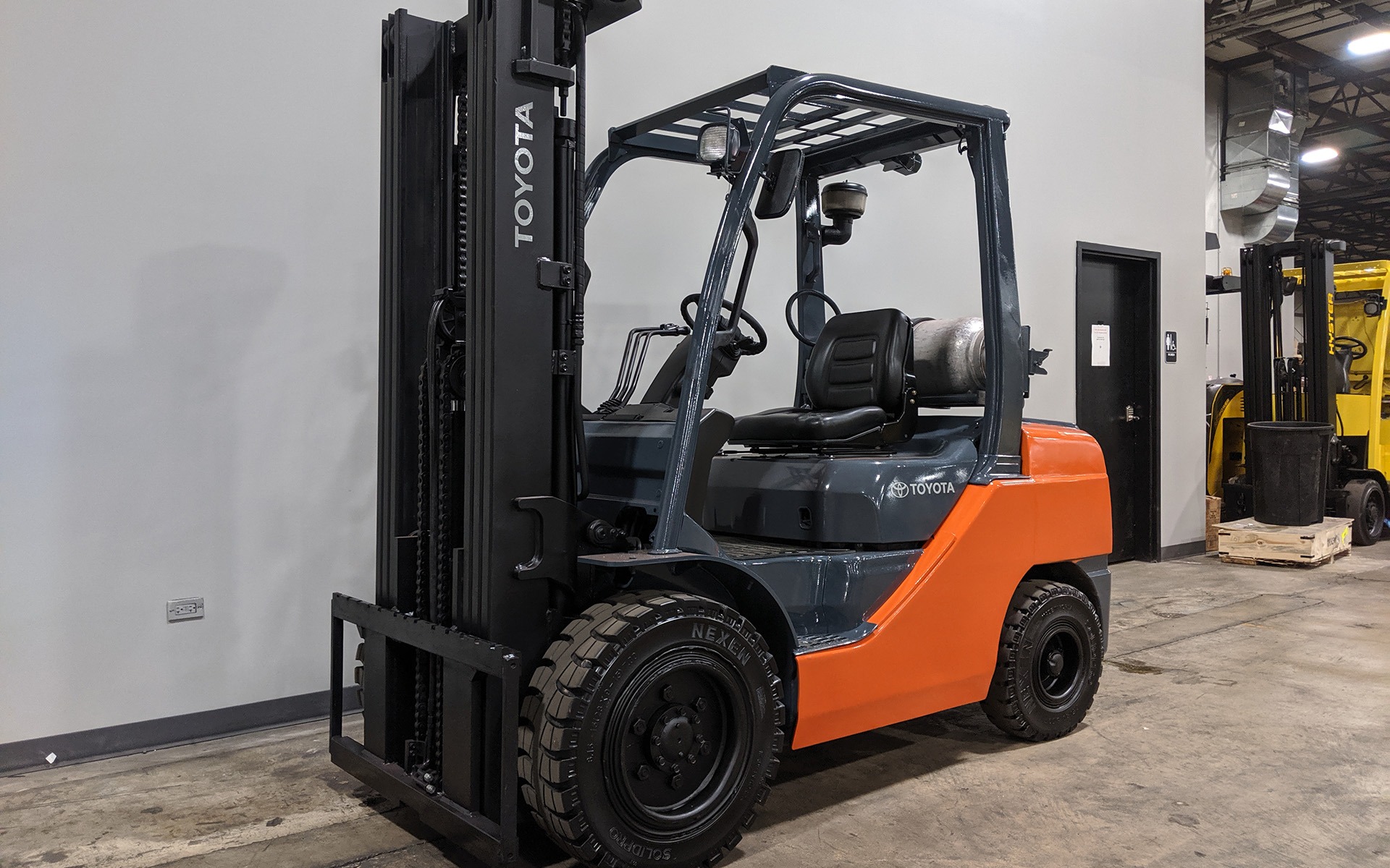 2013 TOYOTA 8FGU32 Stock # 6584 for sale near Cary, IL | IL TOYOTA Dealer