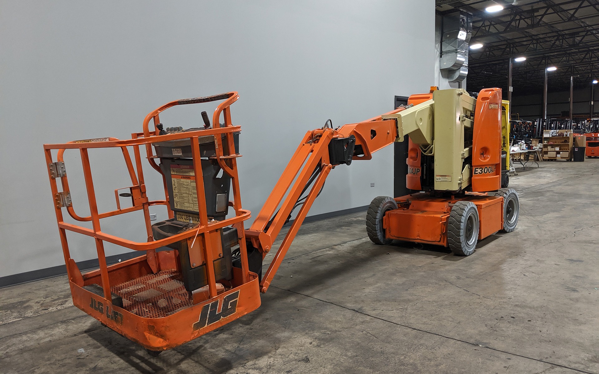 2005 JLG E300AJP Stock # 6801 for sale near Cary, IL | IL JLG Dealer