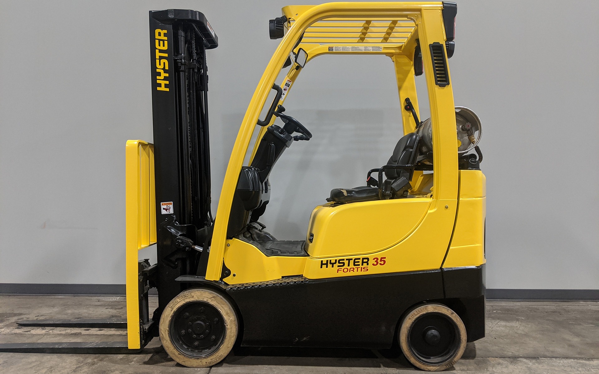 2008 HYSTER S35FT Stock # 6945 for sale near Cary, IL | IL HYSTER Dealer