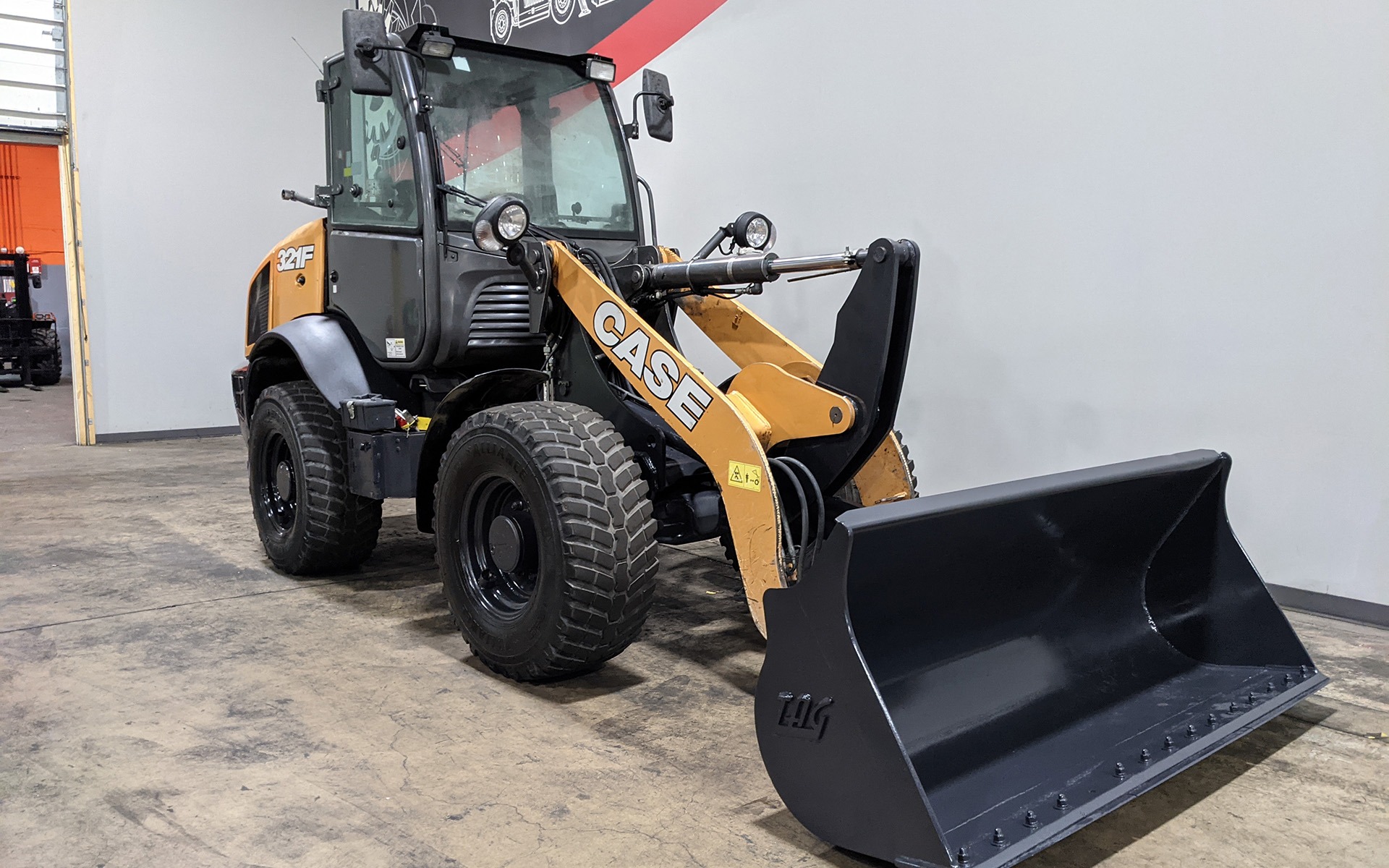 2016 CASE 321F Stock # 9229 for sale near Cary, IL | IL CASE Dealer