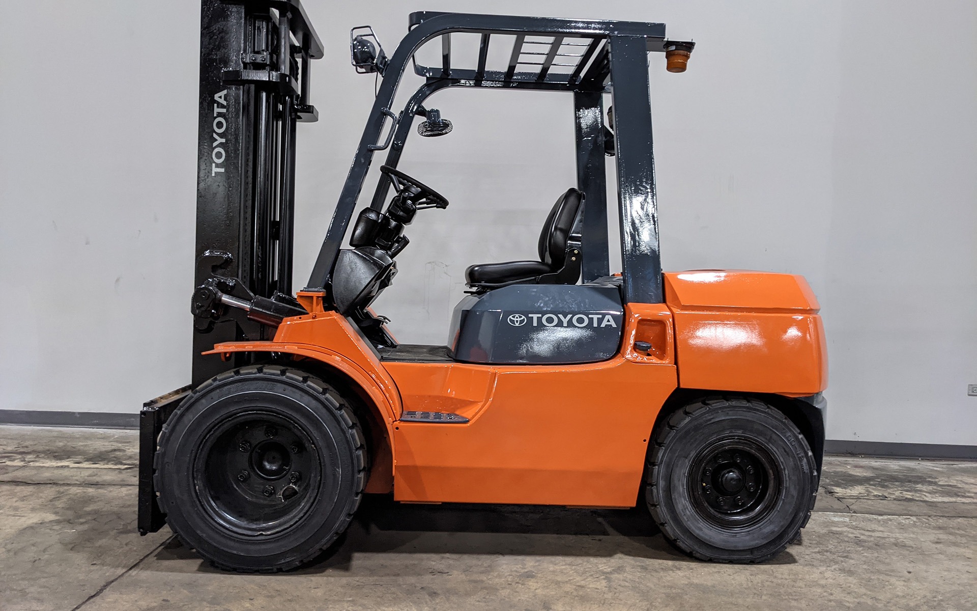 2010 TOYOTA 7FDU35 Stock # 9797 for sale near Cary, IL | IL TOYOTA Dealer