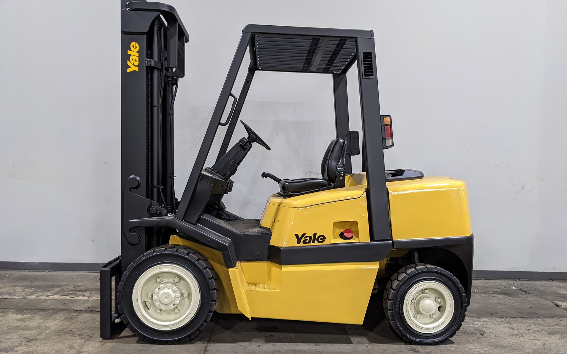 2004 YALE GDP080 Stock # 10711 for sale near Cary, IL | IL YALE Dealer