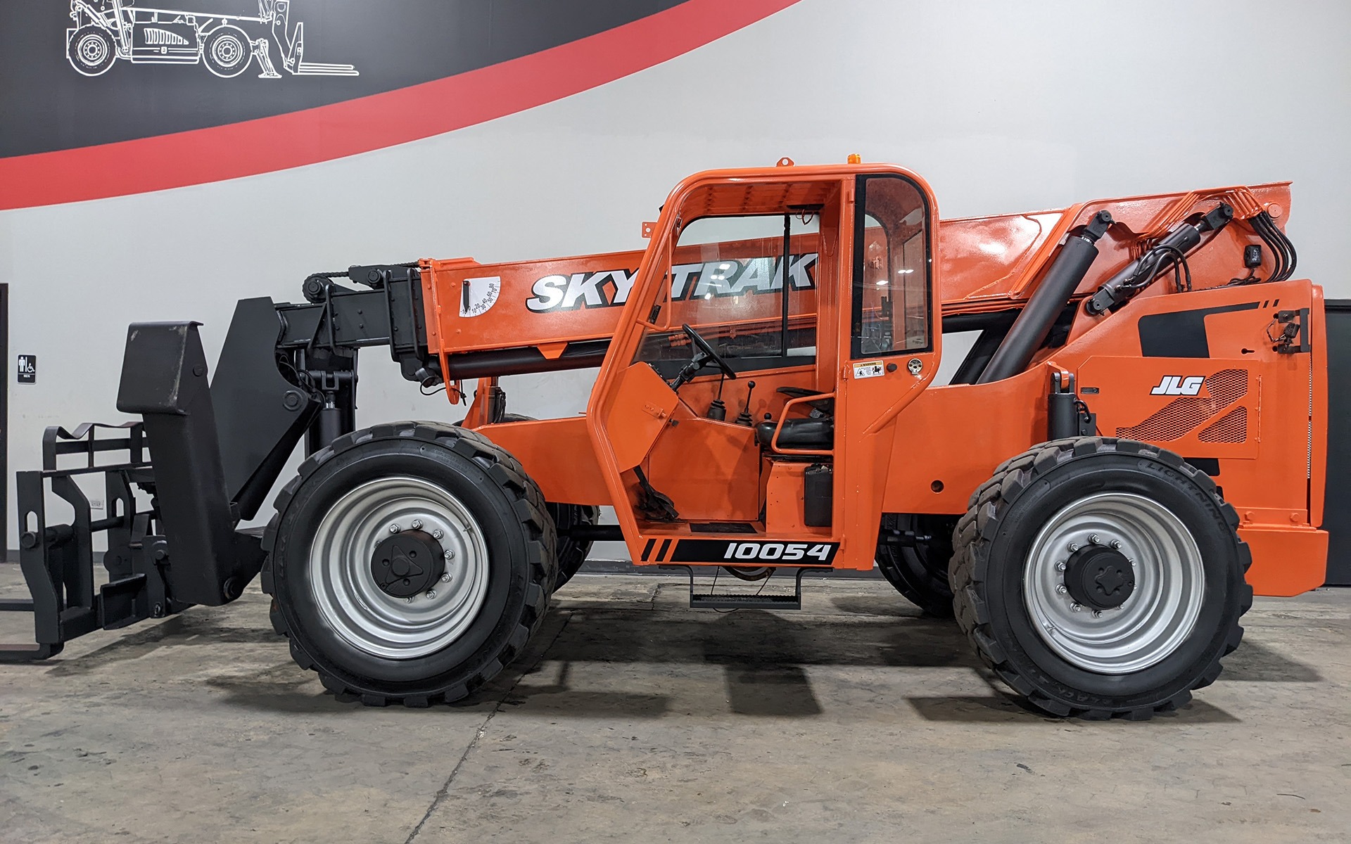 2013 SKYTRAK 10054 Stock # 10623 for sale near Cary, IL | IL SKYTRAK Dealer