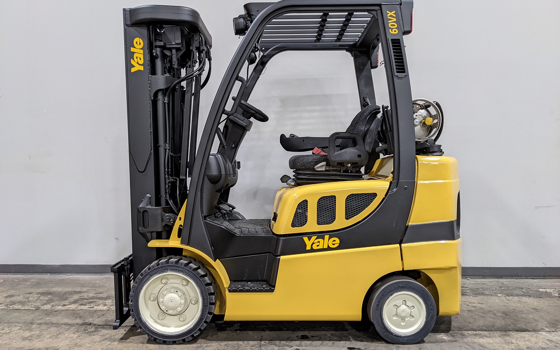 2015 YALE GLC060VX Stock # 10590 for sale near Cary, IL | IL YALE Dealer