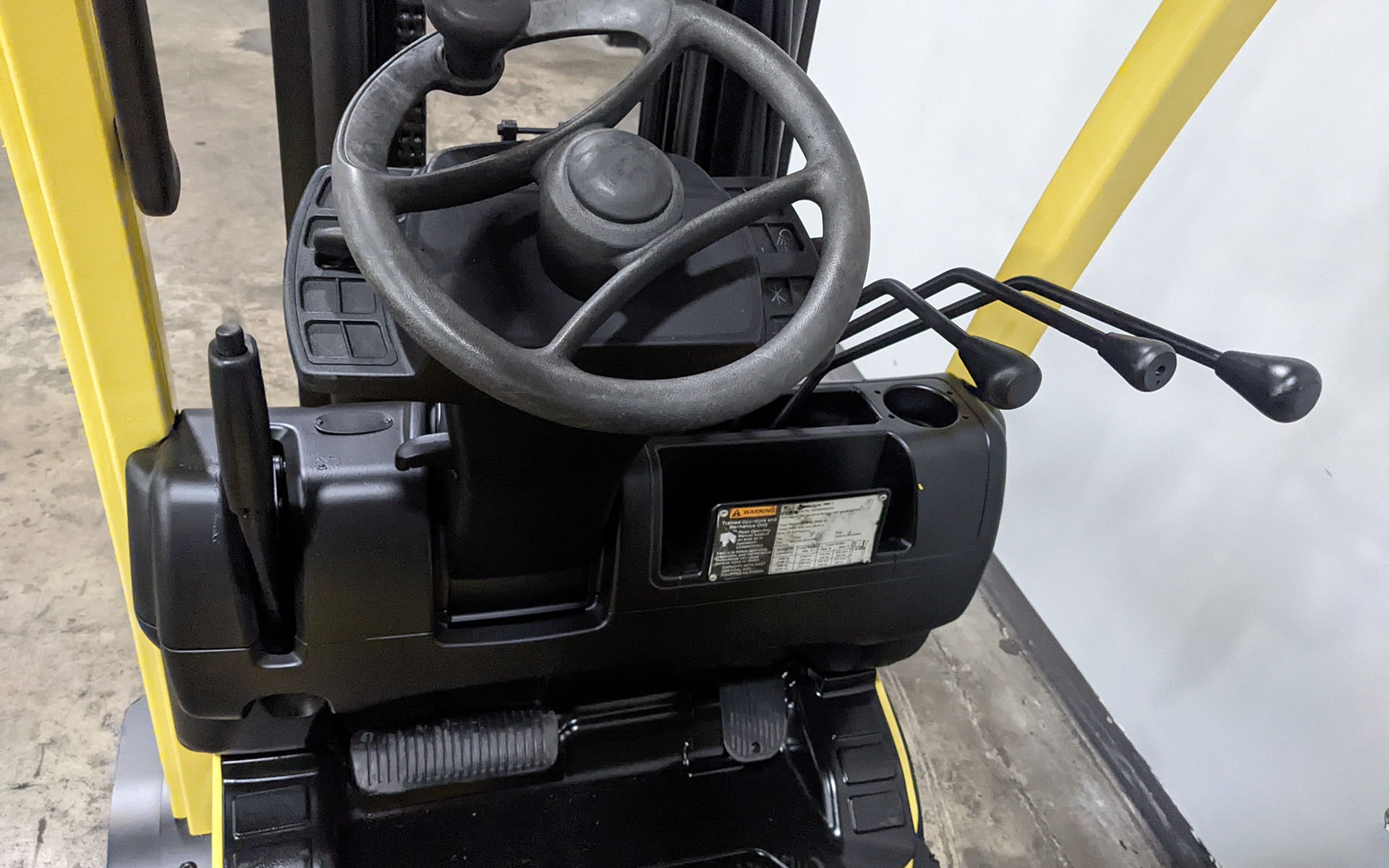 2014 HYSTER S35FT Stock # 11173 for sale near Cary, IL | IL HYSTER Dealer