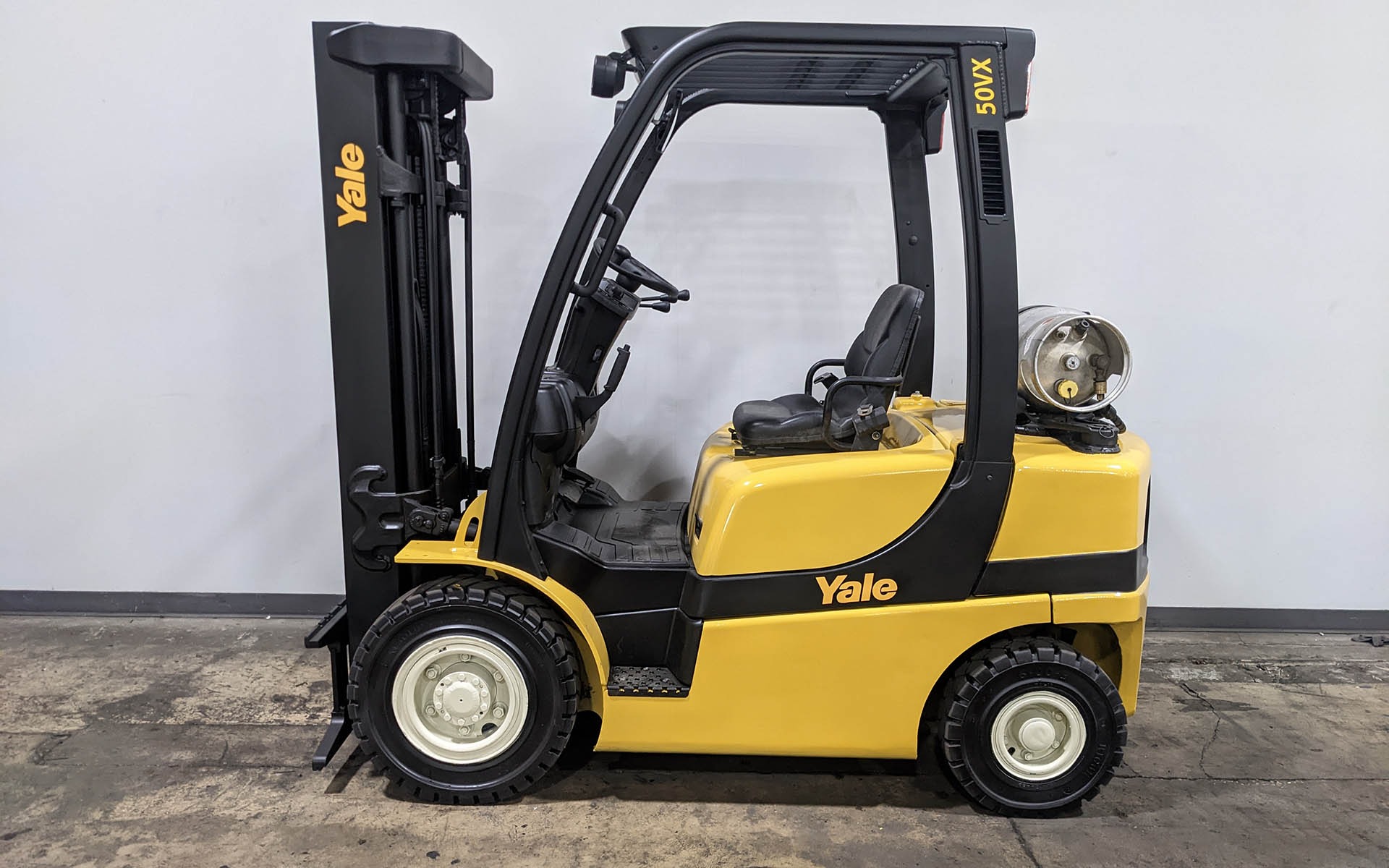 2015 YALE GLP050VX Stock # 12022 for sale near Cary, IL | IL YALE Dealer